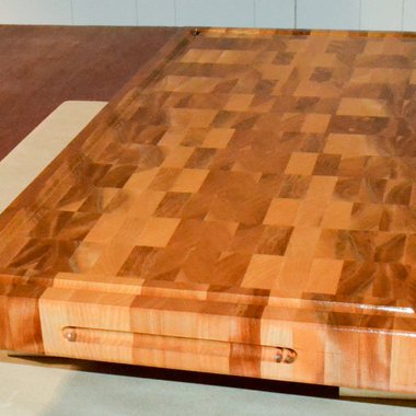 How to Finish and Maintain a Wood Cutting Board or Butcher Block ...