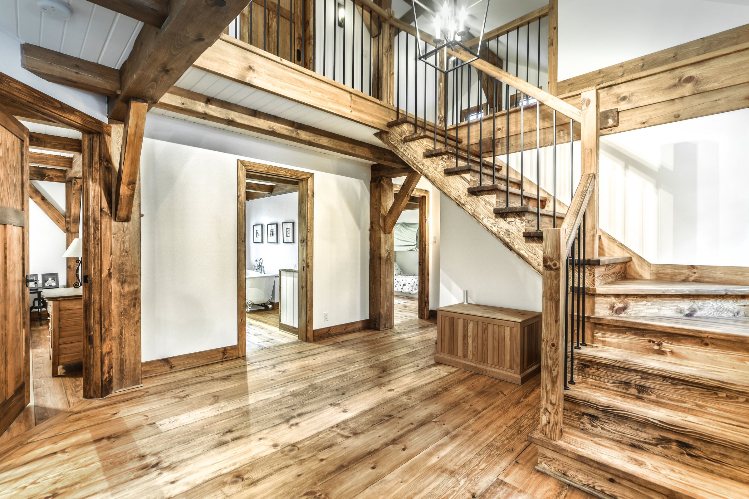 Planchers et murs en bois (pin) et maison Novoclimat (avis) - Ardec ...