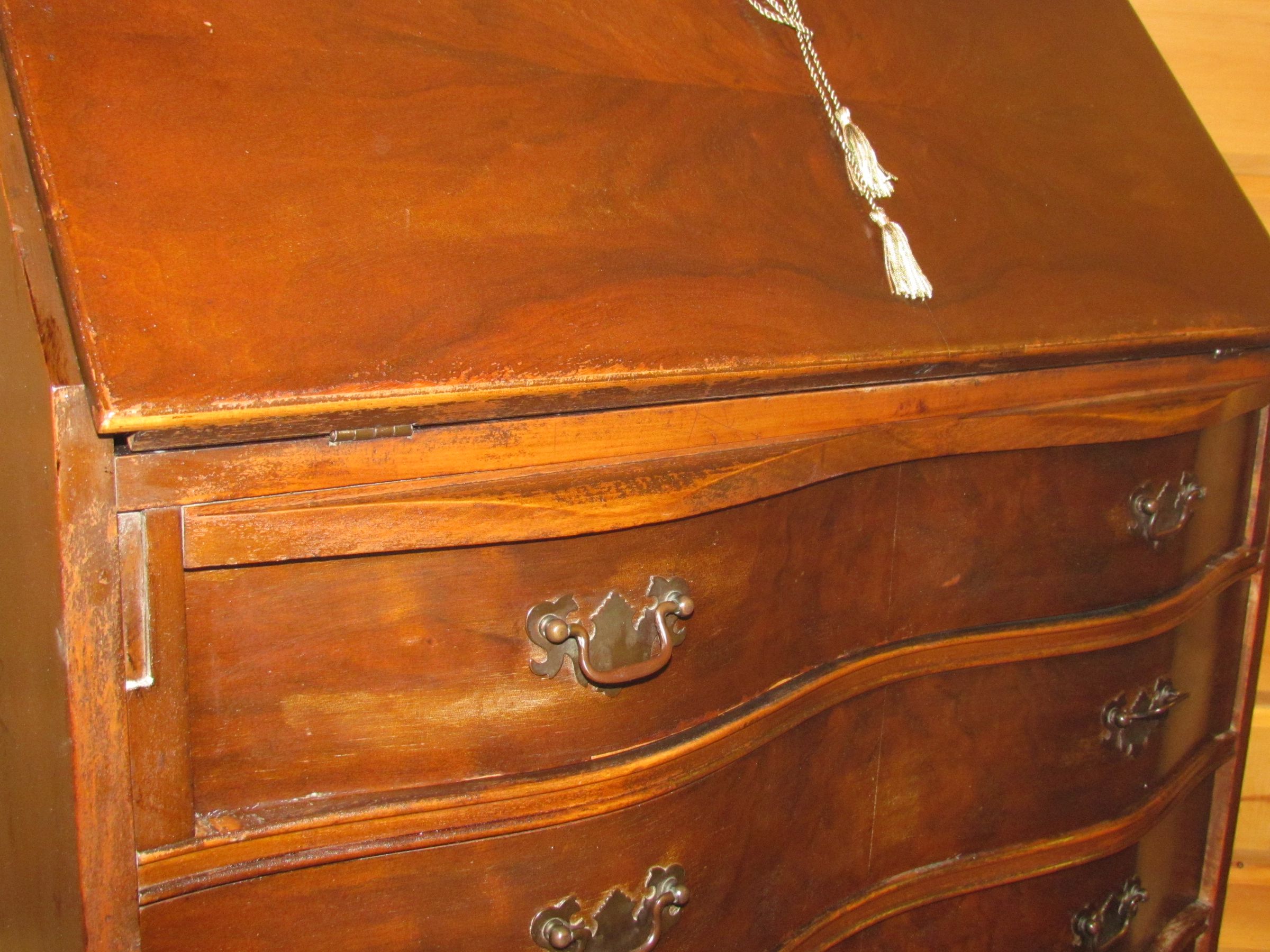 Meuble ancien à restaurer - Ardec - Produits pour bois